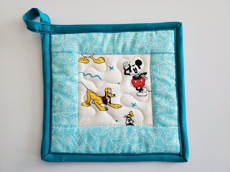 Mickey Mouse Pot Holder Goofy Donald Duck Disney Kitchen - Etsy