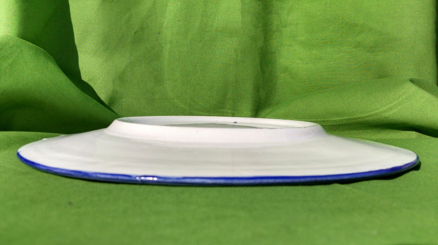 PHAROAH BLUE on White Round Decorative Vintage Plate All - Etsy