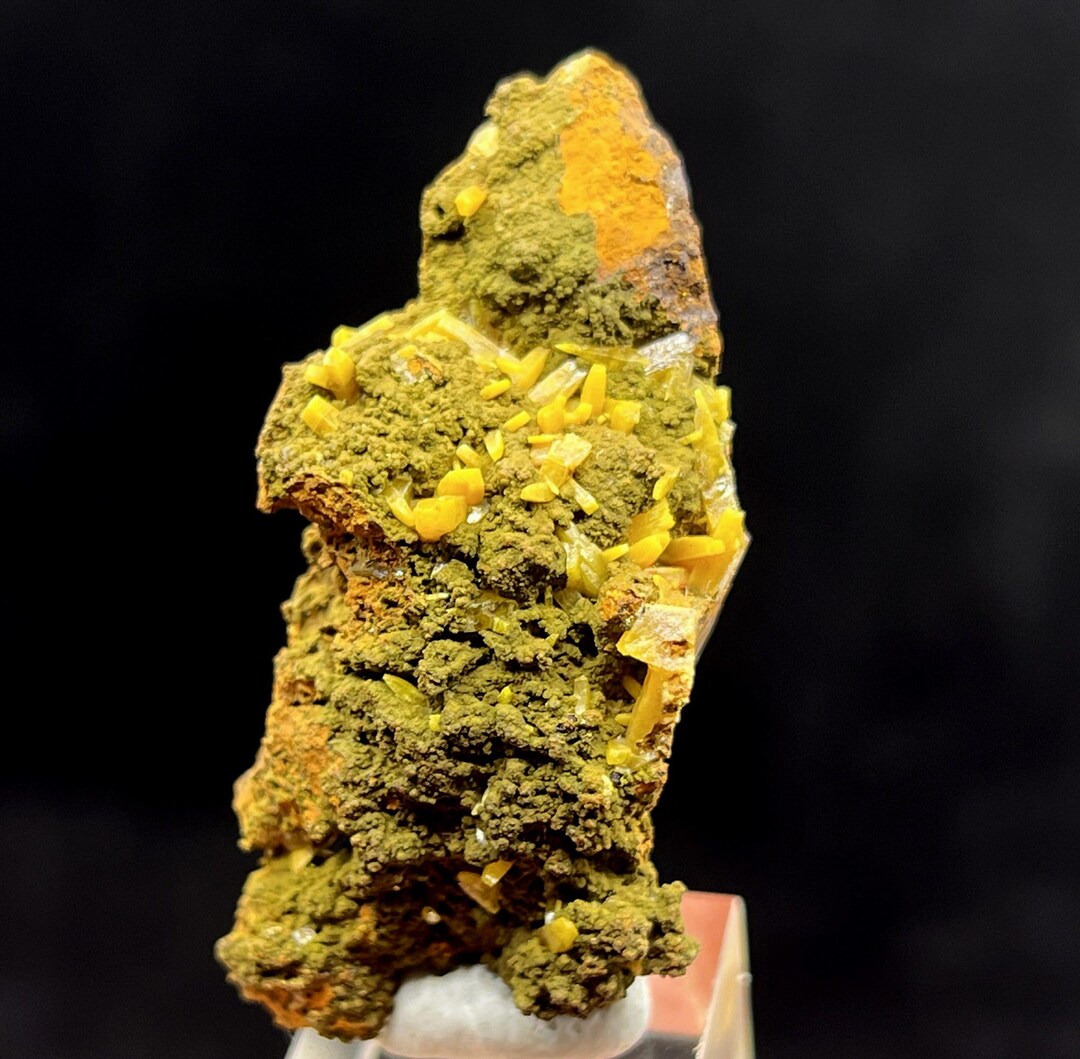 Yellow Wulfenite With Botryoidal Mimetite, Mined From Mexico, 45mm 14g ...