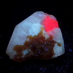 28g 42mm FLUORESCENT Spinel Crystals on White Marble, Natural Mineral ...