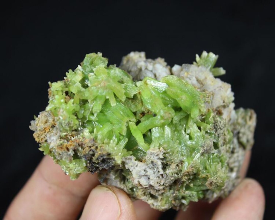72mm 110g Pyromorphite Crystals on Matrix, Natural Mineral Specimen ...