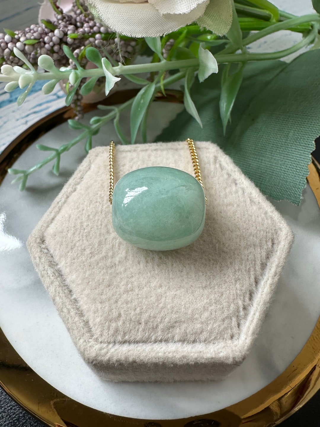 Light Apple Green Type A Grade A Natural Jadeite Jade Fei Cui Barrel ...