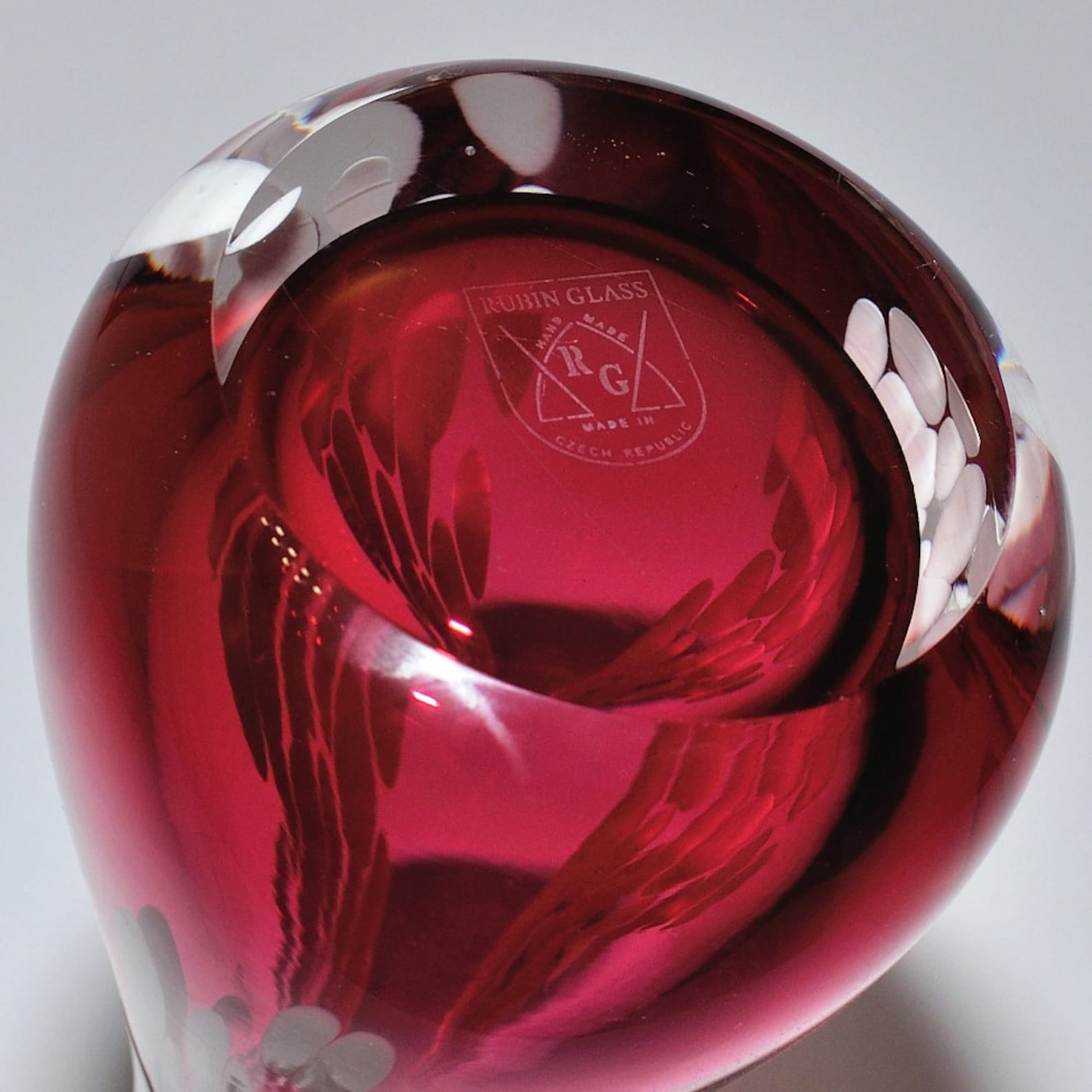 Bohemian Czechoslovakian Rubin Art Glass Cranberry & White Vase - Etsy