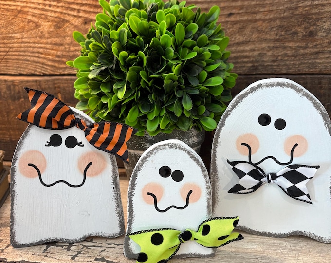 Handmade Wooden Ghost Shelf Sitters With Bows - Halloween Decor, Spooky ...