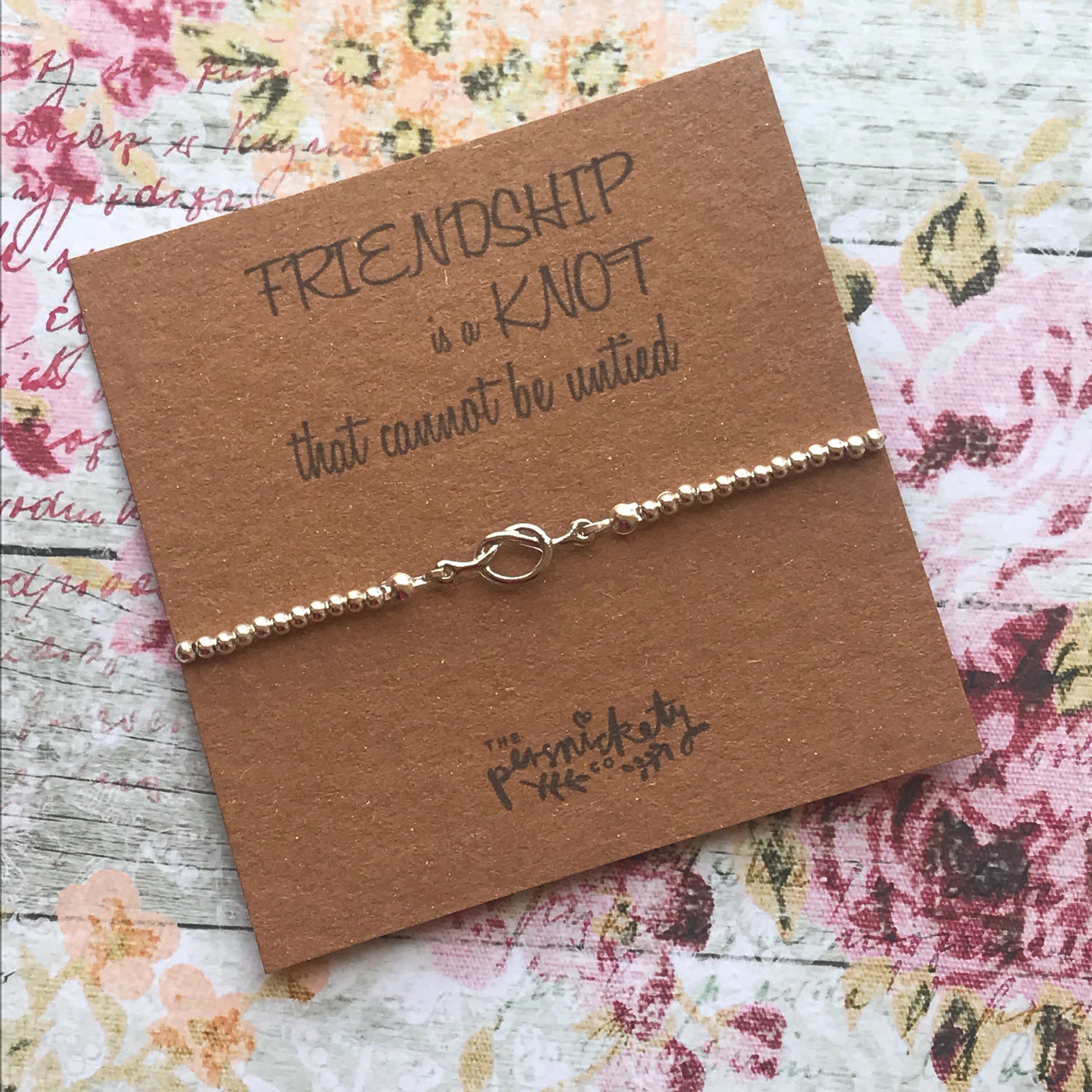 Friendship is A Knot Friendship Giftcharm Bracelet Beaded - Etsy UK
