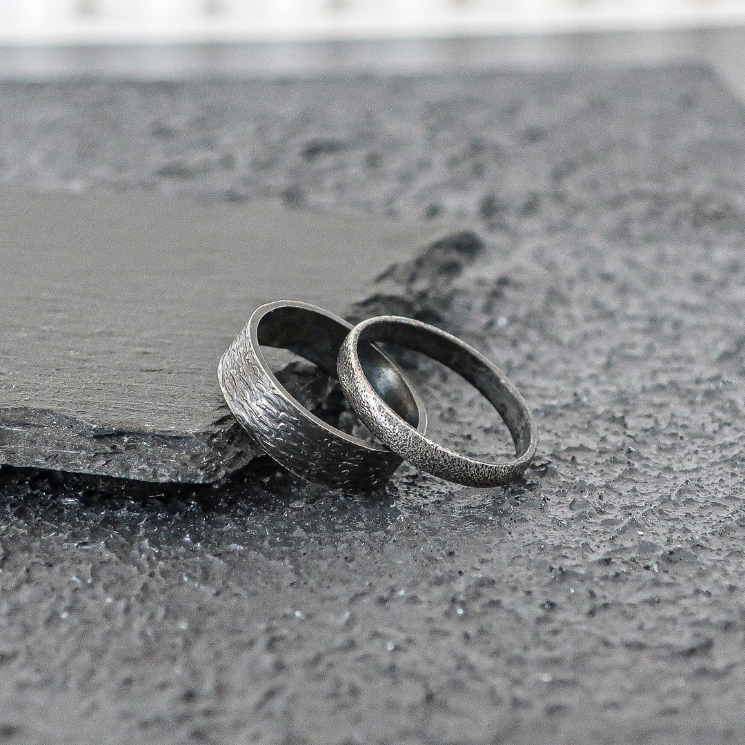 His and Her Hammered Wedding Band Set Rocky Unique Wedding Ring Wild ...