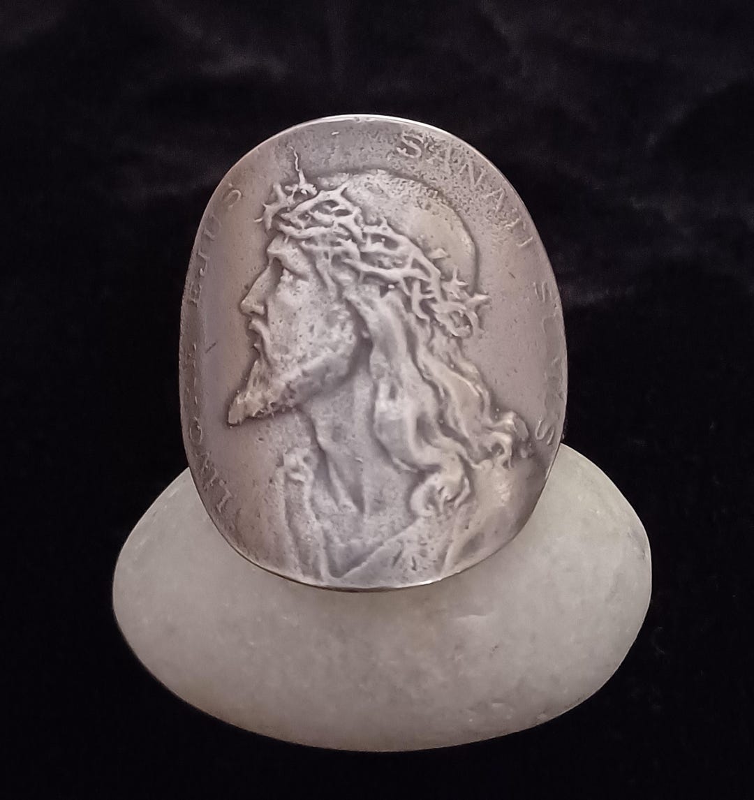 Jesus Christ Ring in Solid 925 Sterling Silver, Custom-made Christ's ...