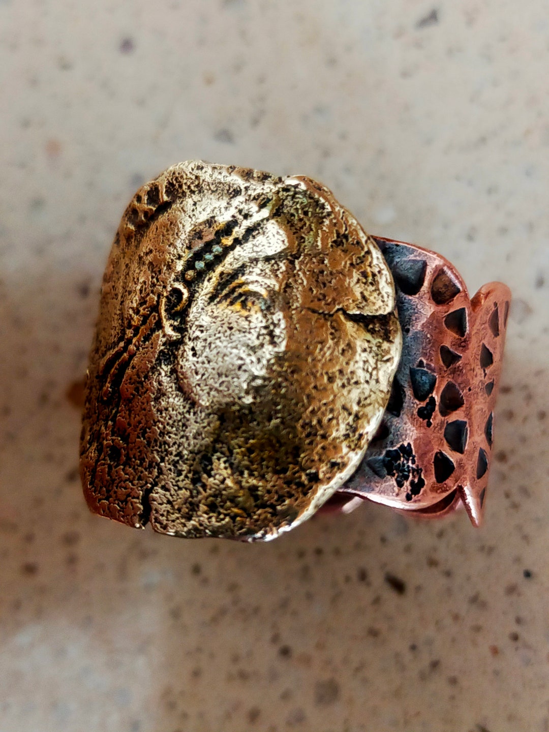 Arde Lucus Ring, Ring of Emperor Magnus Maximus, Custom Forged With a ...