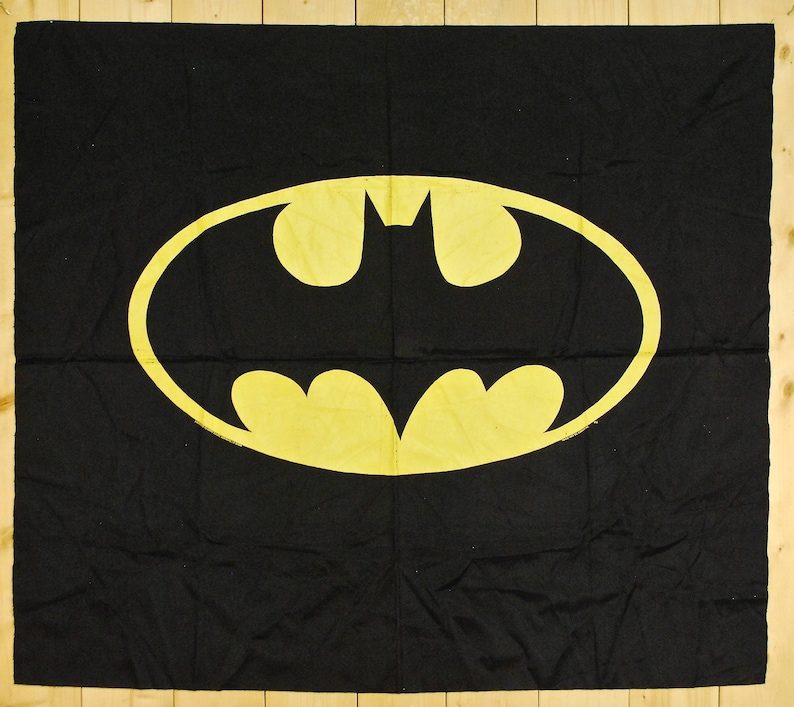 Vintage 1980's BATMAN DC Comics Banner / Bat Signal / DC - Etsy