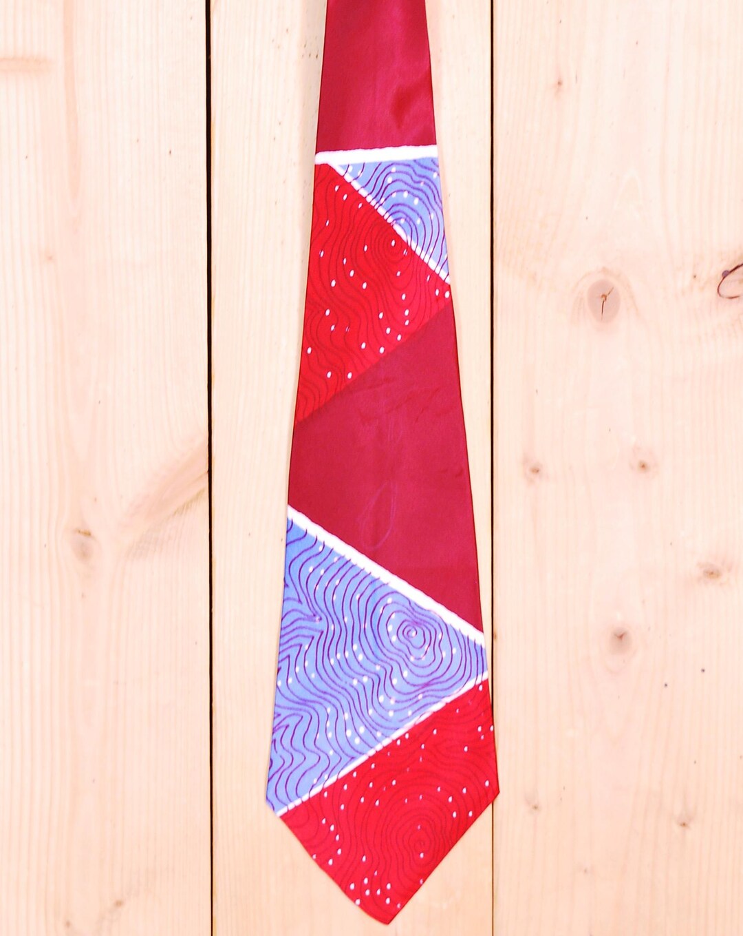 Vintage 1930's/40's Red Maroon Blue BRITISH CRAVAT Necktie / Initial "j ...