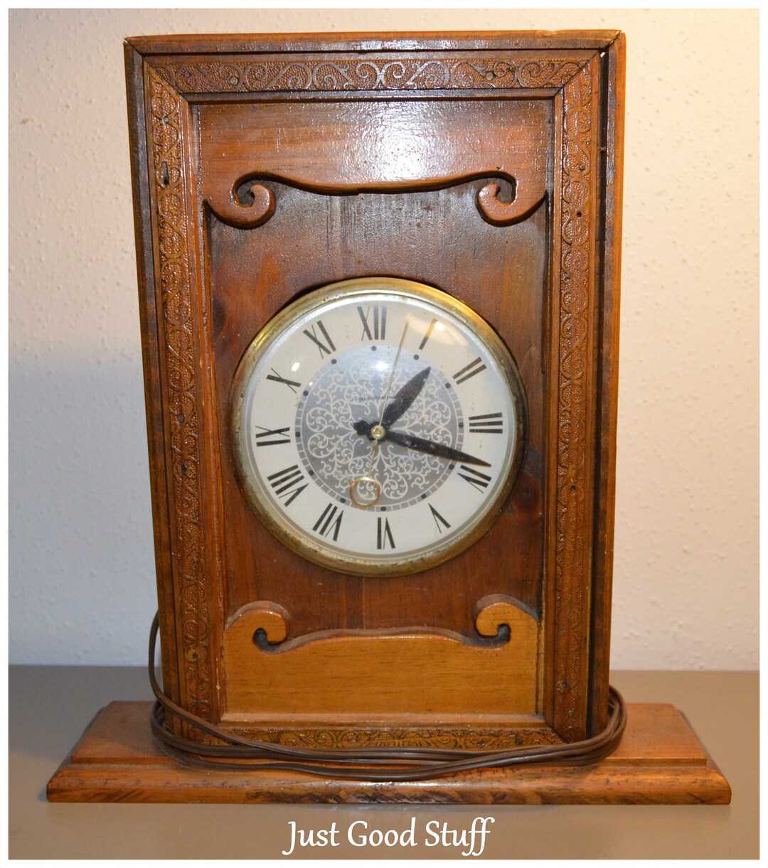 Electric Wood Clock With Beautiful Wood Carvings Clock Movement by ...