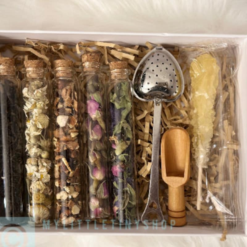 Tea Gift Set - 60+ Gift Ideas for 2025