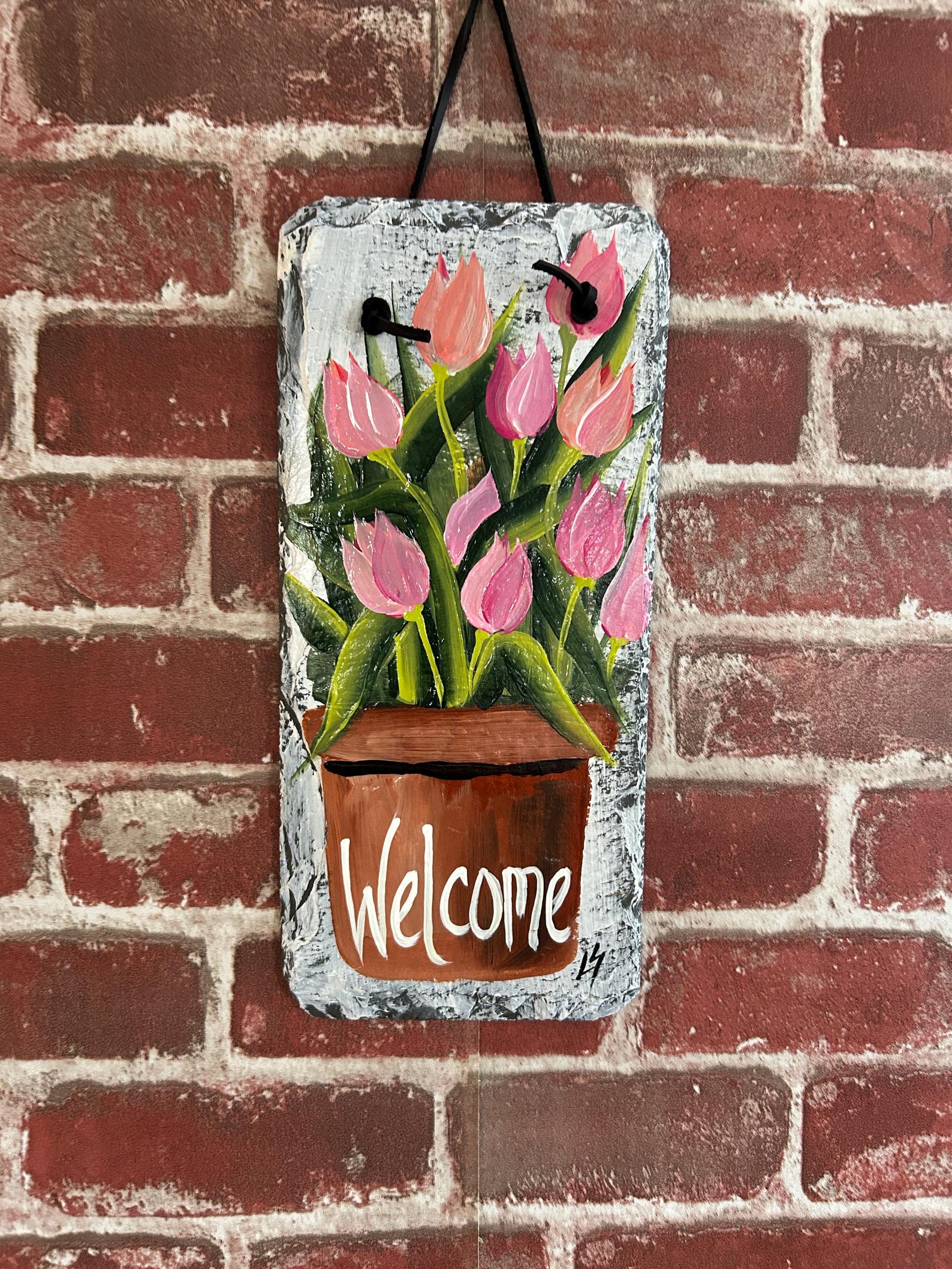 Tulip Slate Welcome Sign: Spring Porch Decor (12x5) - Etsy