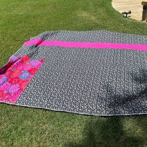 Handmade Monochrome Quilt Black/ White/ Gray/ Floral 76”x83” - Etsy