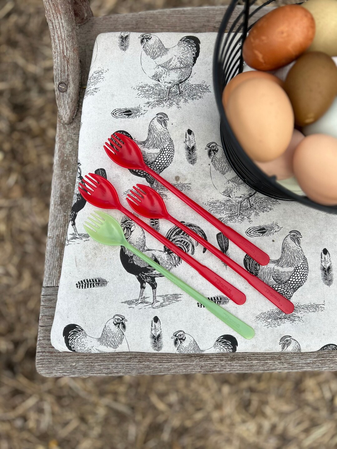 Vintage Tupperware Sporks Red Green Set of Four Retro Picnic Long ...