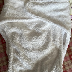 Adult Sized Incontinence Slip, Adult Sized Fitted Nappy, Absorbent ...
