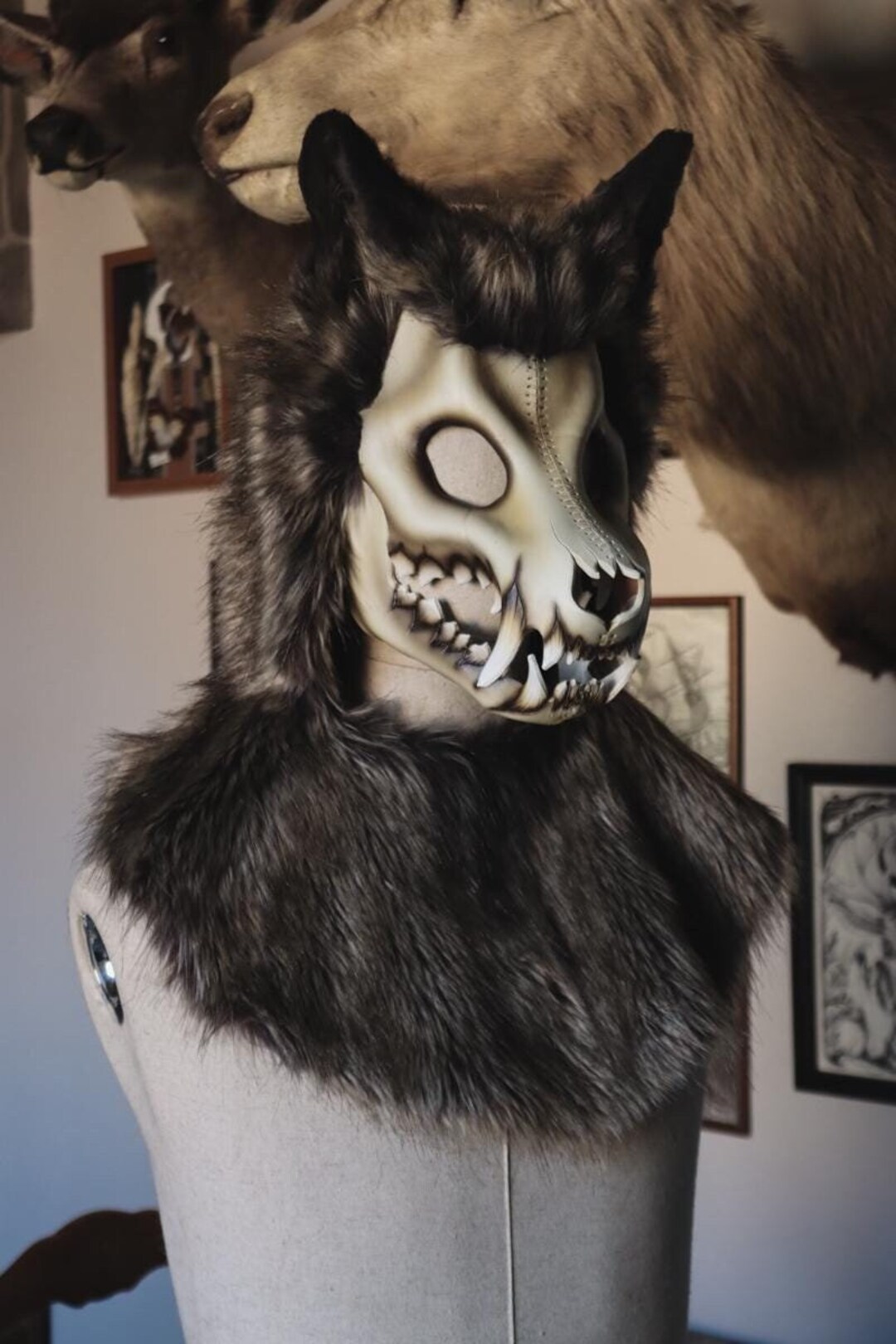 Wendigo Dark Grey Wolf Leather and Faux Fur Mask for Larp Roleplay ...
