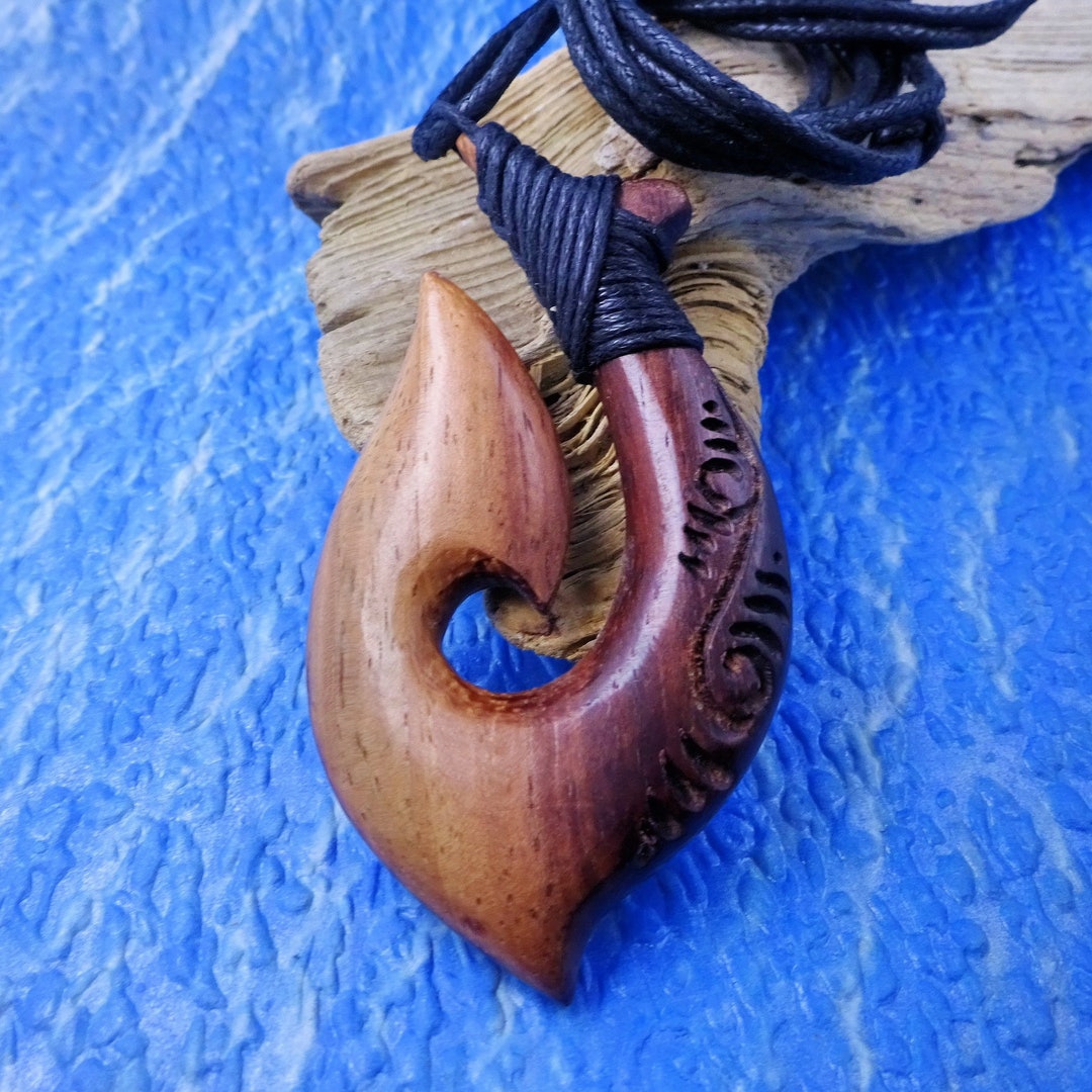 Maori Fish Hook Necklace Hei Matau Carved Wood Beach Jewelry Gift - Etsy