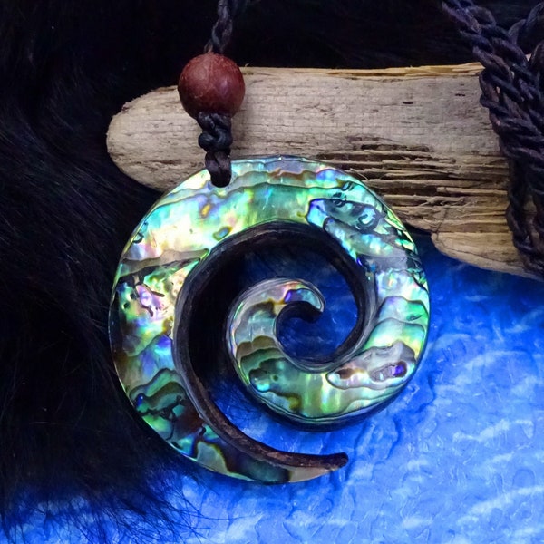 Paua Shell Pendant - Etsy