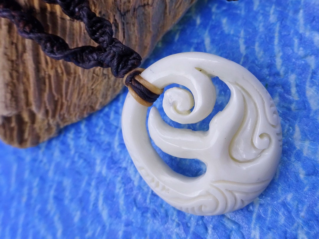 Maori Koru Wave Whaletail Pendant Macrame Necklace Surfer Jewelry - Etsy