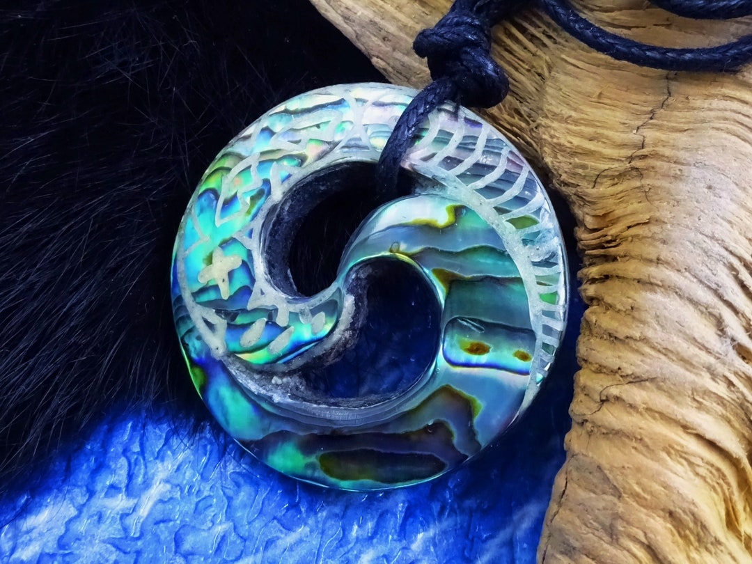 NZ Paua Shell Koru Pendant Necklace Hand Carved Shell Beach Jewelry ...