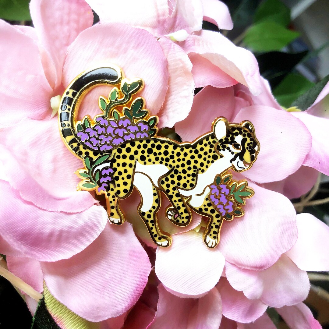 Cheetah Big Cat Wild Animal Enamel Pin Nature Zoo Feline - Etsy