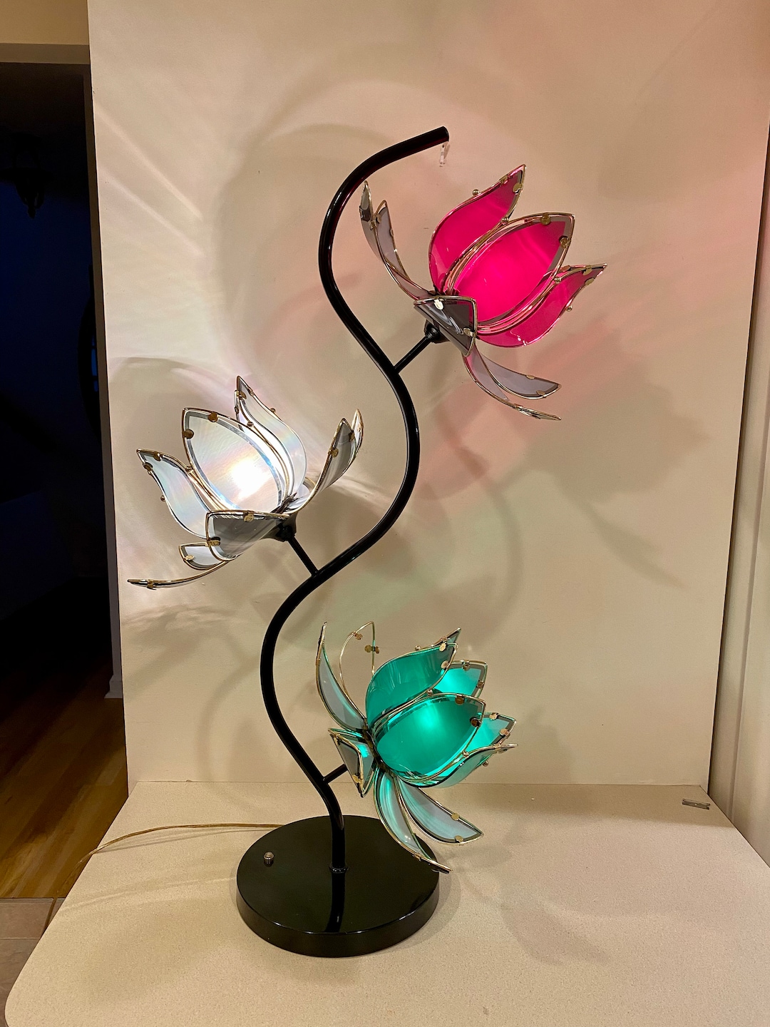 Vintage Hollywood Regency Smoked Glass Lotus Floral Table Lamp by ...