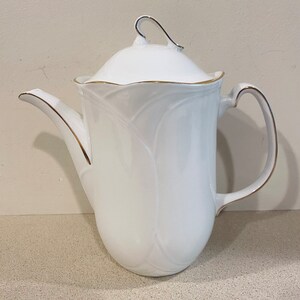 Royal Albert Horizons Tiara Bone China White Coffee Teapot 8.5”H - Etsy