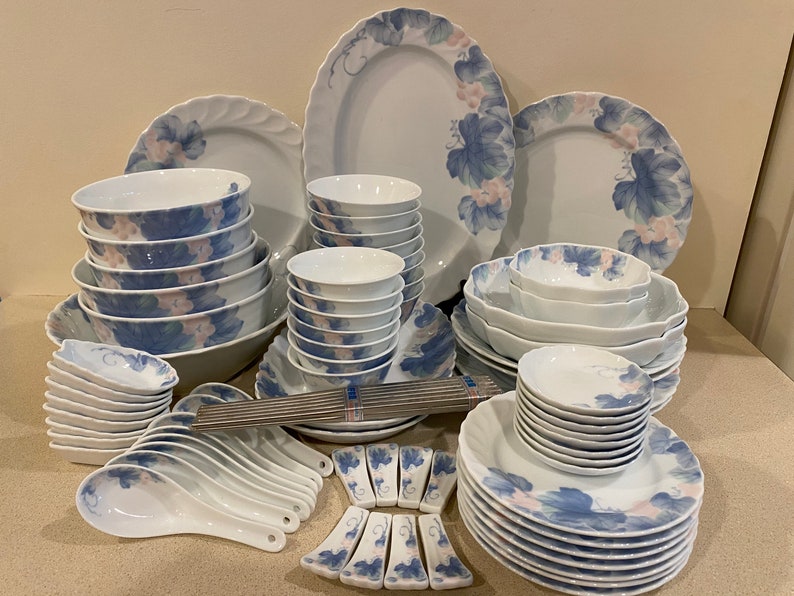 Chinese Porcelain Dinnerware China Set White and Blue 73 Pcs Plus 12 ...