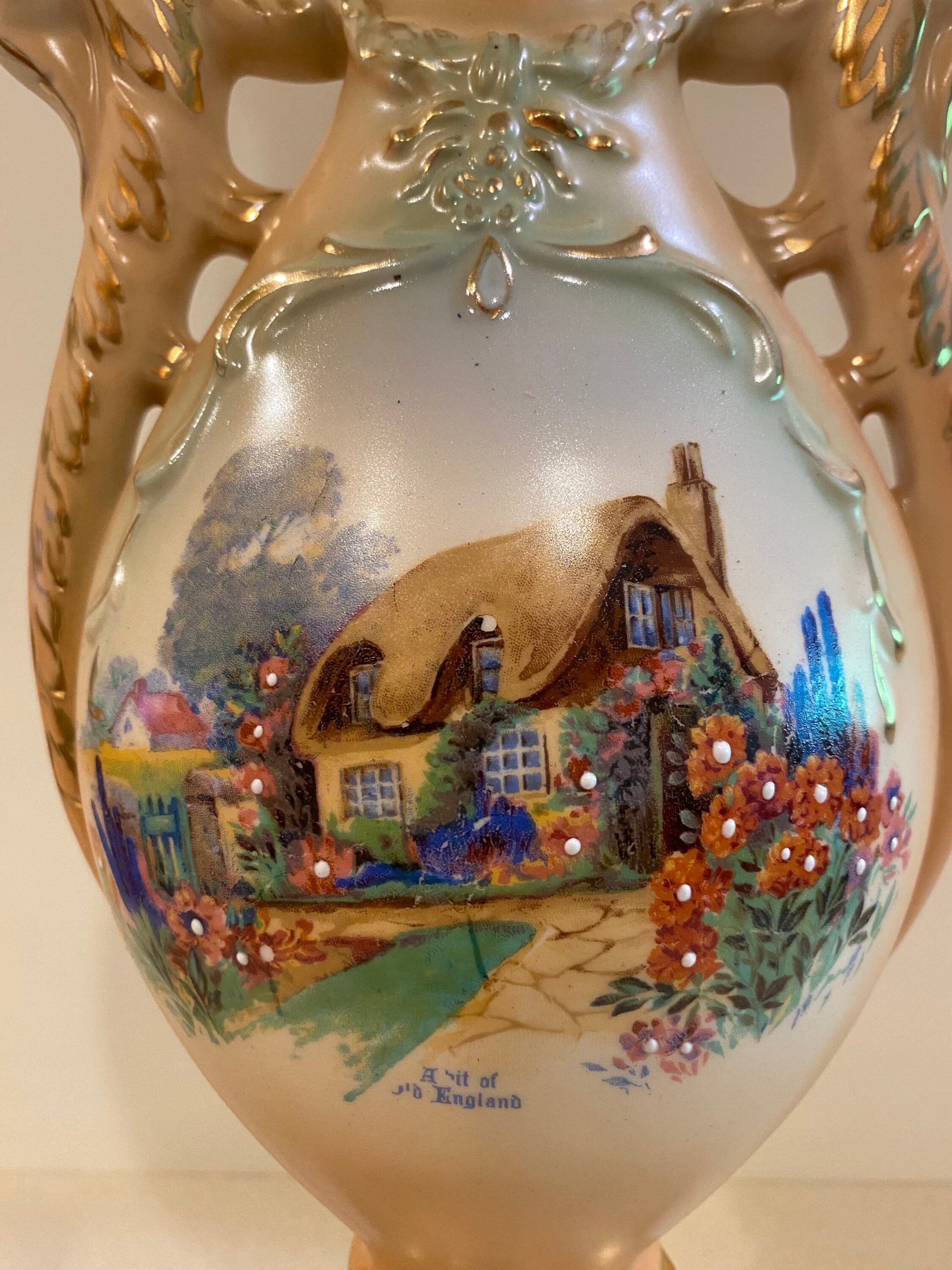 Hanley Staffordshire Porcelain Lamp (no Shade) "a Bit of Old England ...