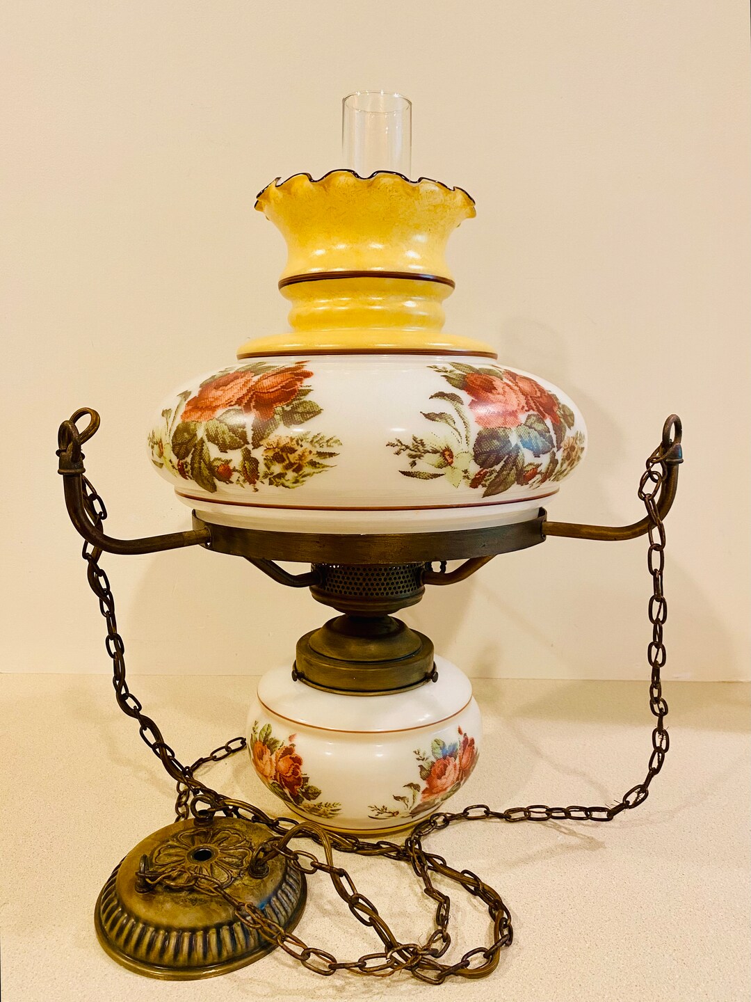 Vintage GWTW Hurricane Ceiling Hanging Lamp Chandelier off White Yellow ...