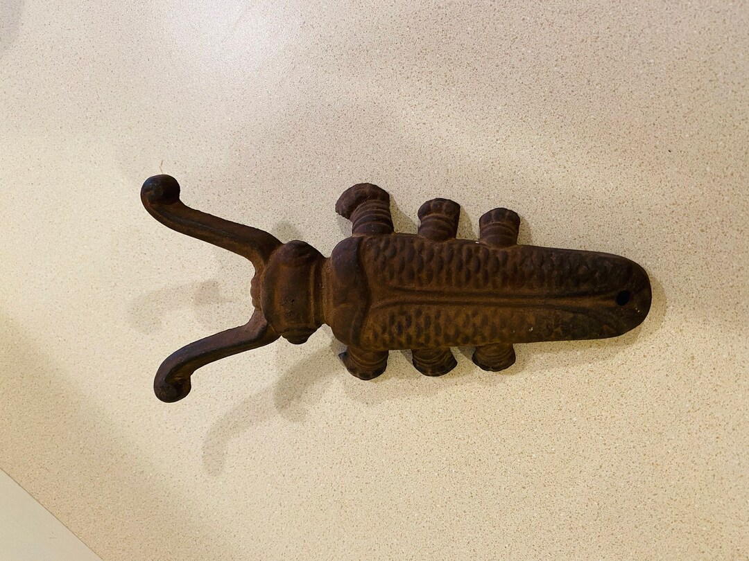 Antique Cast Iron Beetle Boot Jack - Etsy