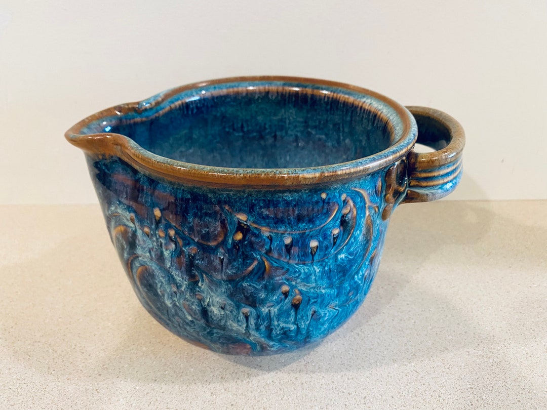 Batter Pouring Pottery Bowl Signed by the Artist 4.75h 8l 6w - Etsy