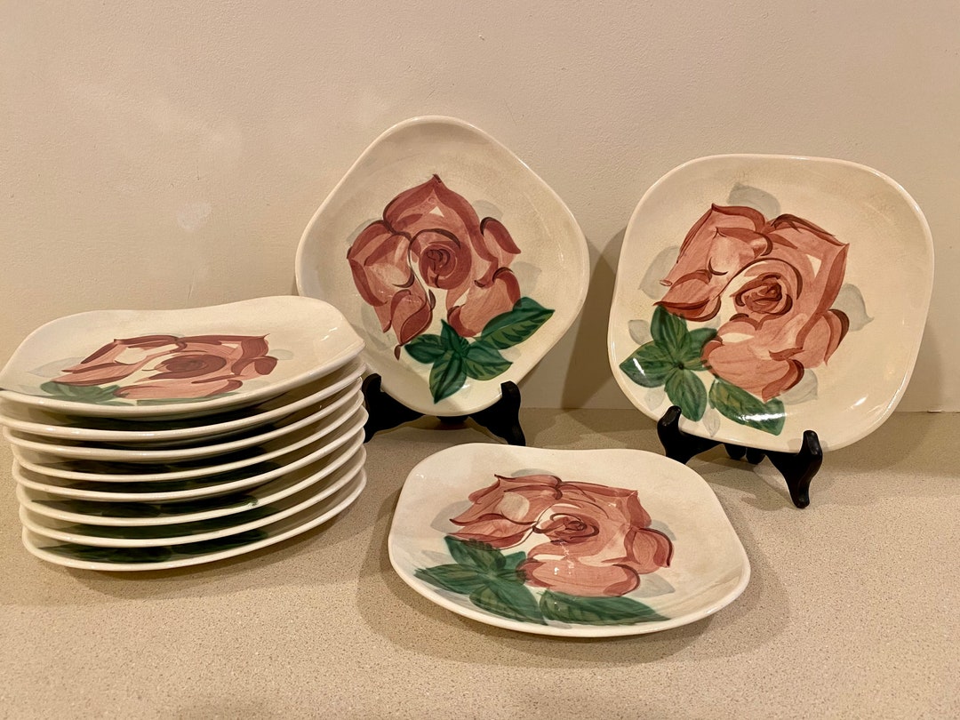 11 Vintage Red Wing Pottery Hand Painted Red Rose 7.25" Square Salad ...
