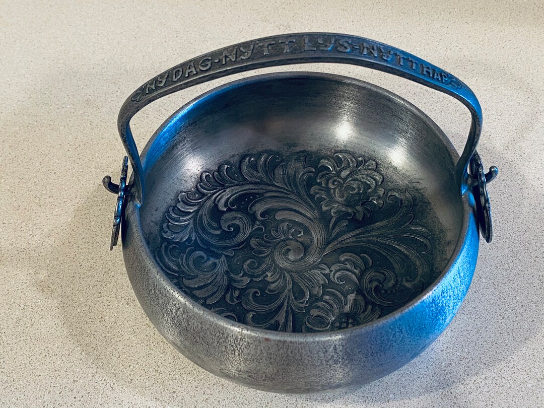 Norwegian Folk Art Pewter Bowl With Handle EIK Tinn Norway "new Day ...
