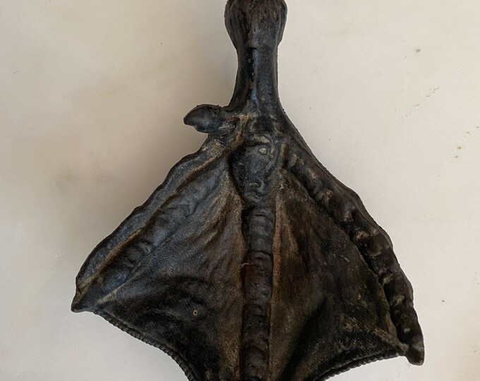 Antique Cast Iron Duck Talon LB24 Trinket - Etsy