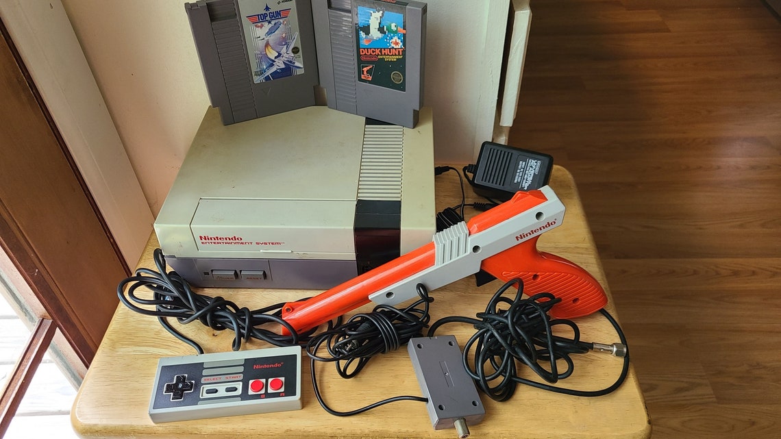 Vintage Original Nintendo NES-001 Entertainment System Console | Etsy