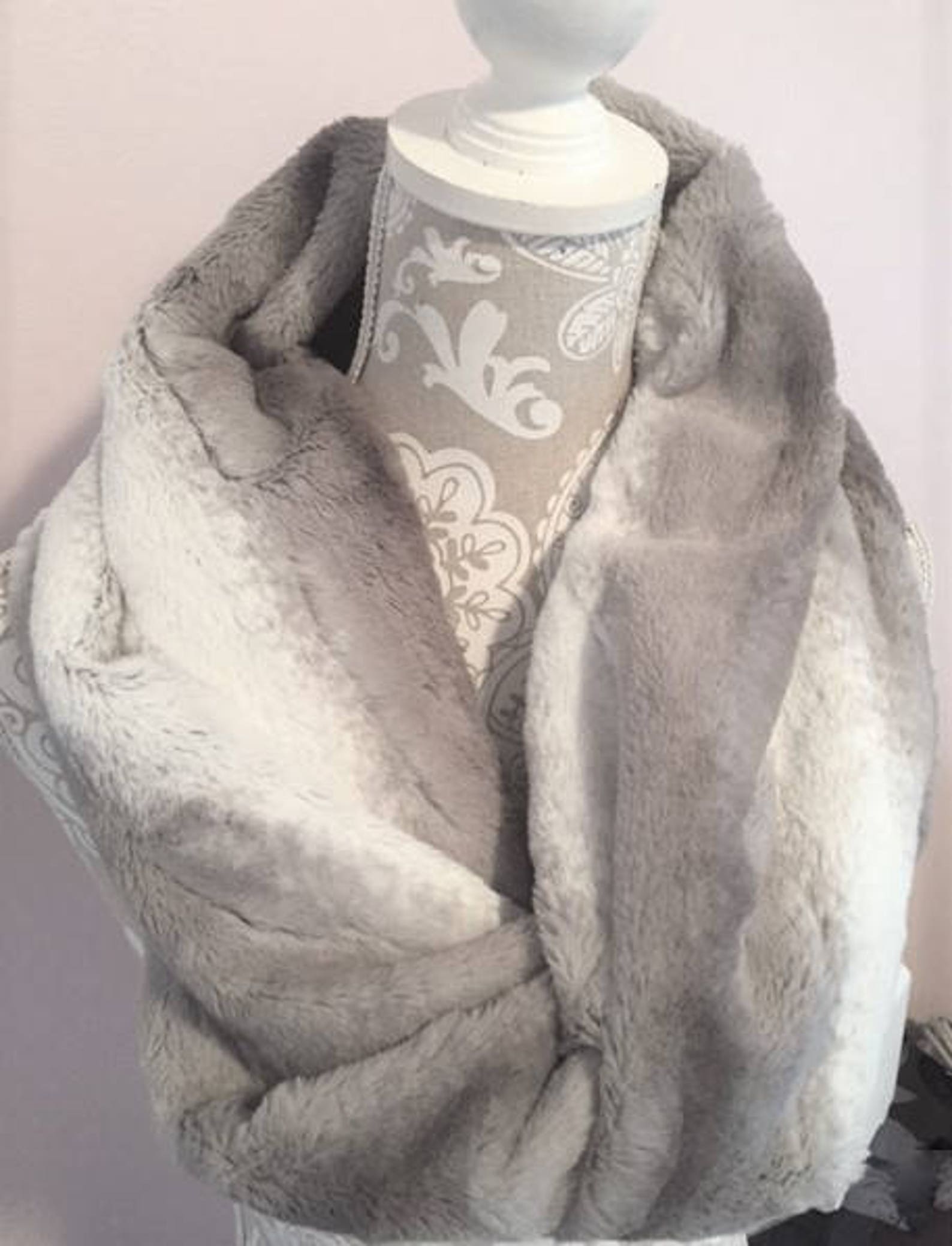 Gray and Ivory Faux Fur Twisted Infinity Scarf - Etsy
