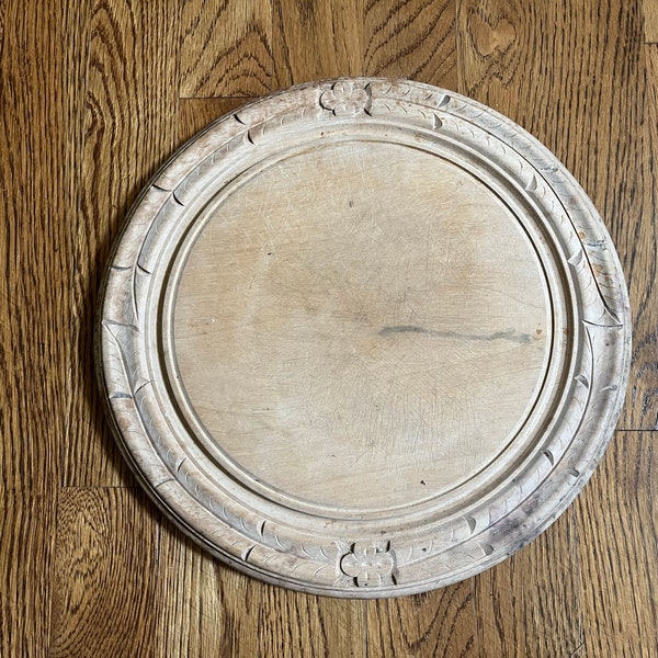Round Bread Board - Etsy