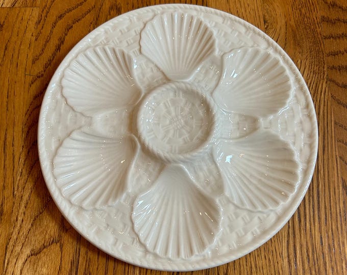 Vintage Longchamp and Chantilly White Oyster Plates - Etsy