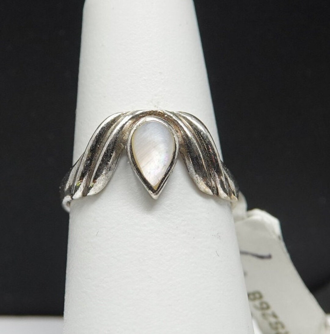 Size 7 Sterling and Mother of Pearl Inlay Ring - Etsy