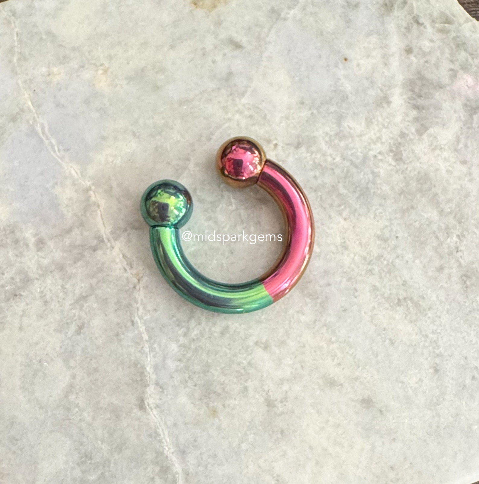 Half FUCHSIA / LIME GREEN (6G, 7G, 8G, 10G, or 12G) Anodized Astm F136 ...
