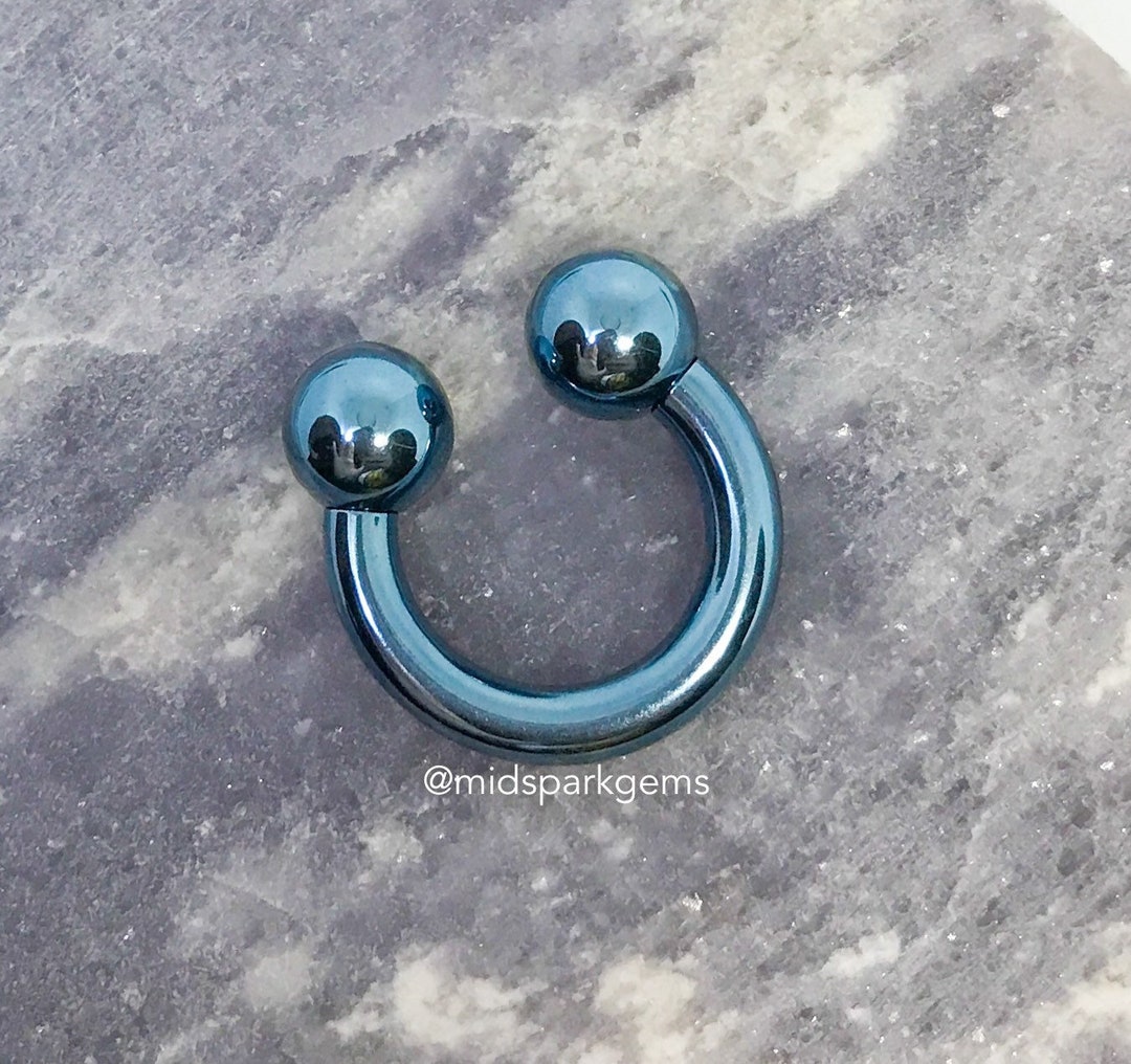 ICE BLUE (3G, 4G, 5G, 6G, 7G, 8G, 10G, 12G) Anodized ASTM F136 Titanium Internally Threaded Big ...