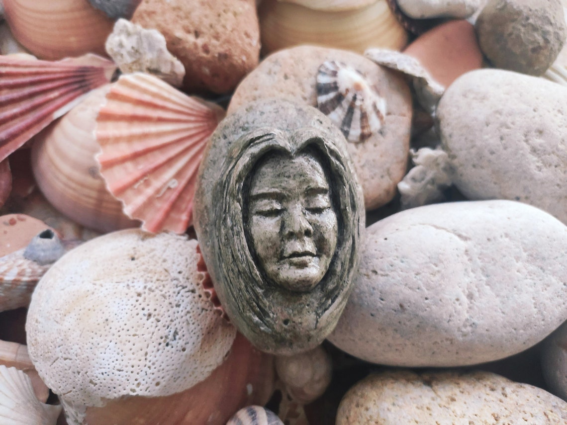 Morrigan Stone Ooak Celtic Goddess Statue - Etsy