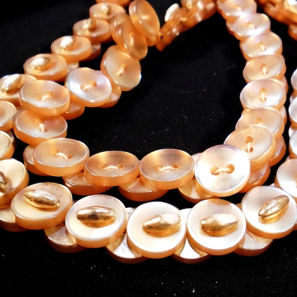 Antique Button Necklace - Etsy