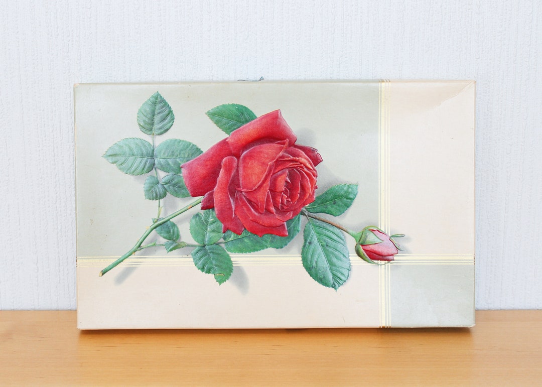 CANDY BOX Vintage/ Paper Box for Candy With Roses Pattern/ Lithuania - Etsy
