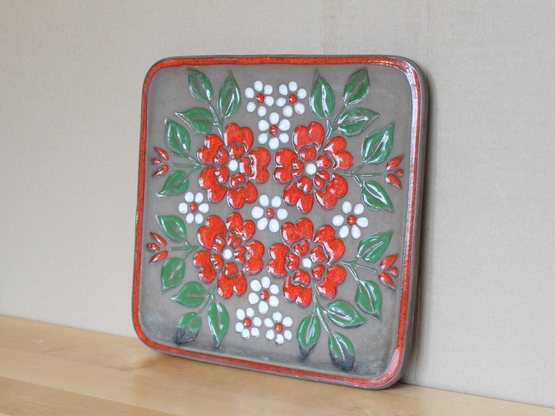 CERAMIC ART PLAQUE Vintage/ Ceramic Wall Plaque _flowers With Color ...