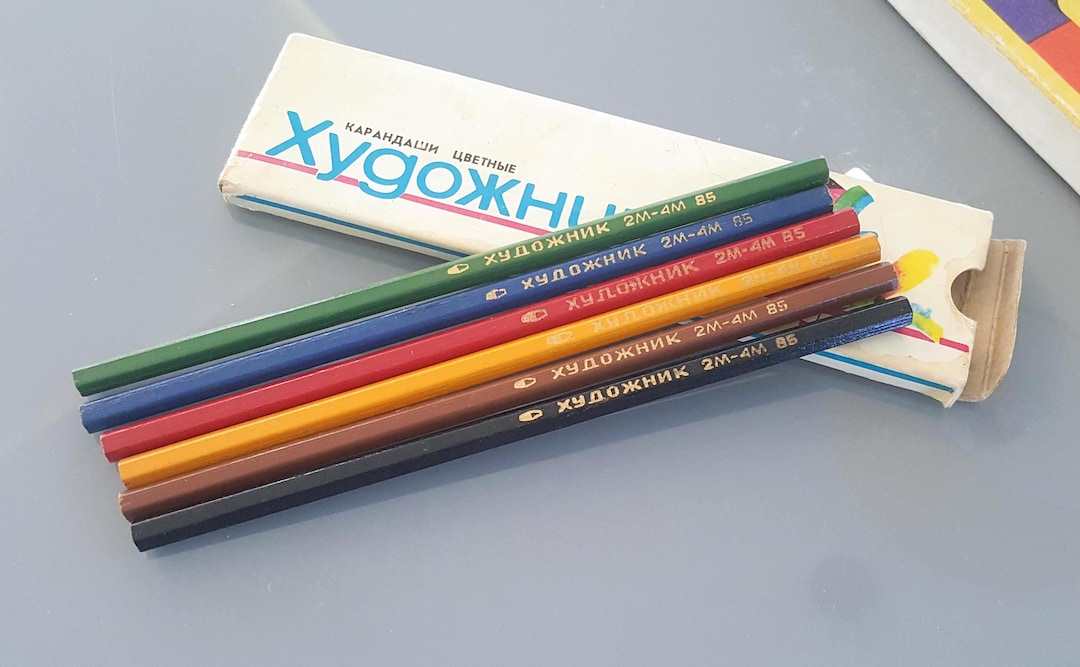 6 COLOR PENCILS Vintage/ 6 Color Pencils ART in Box/ Russian Vintage ...