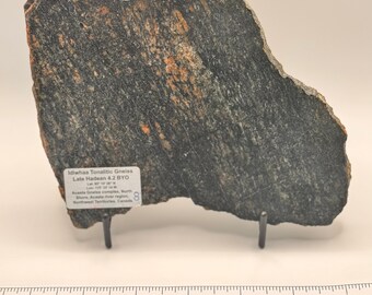 One of the Oldest Rocks in the World: 3.5 Billion Year Old Morton ...