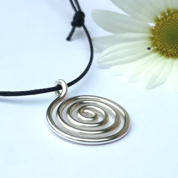 Simple Silver Spiral Pendant Silver Necklace Everyday - Etsy